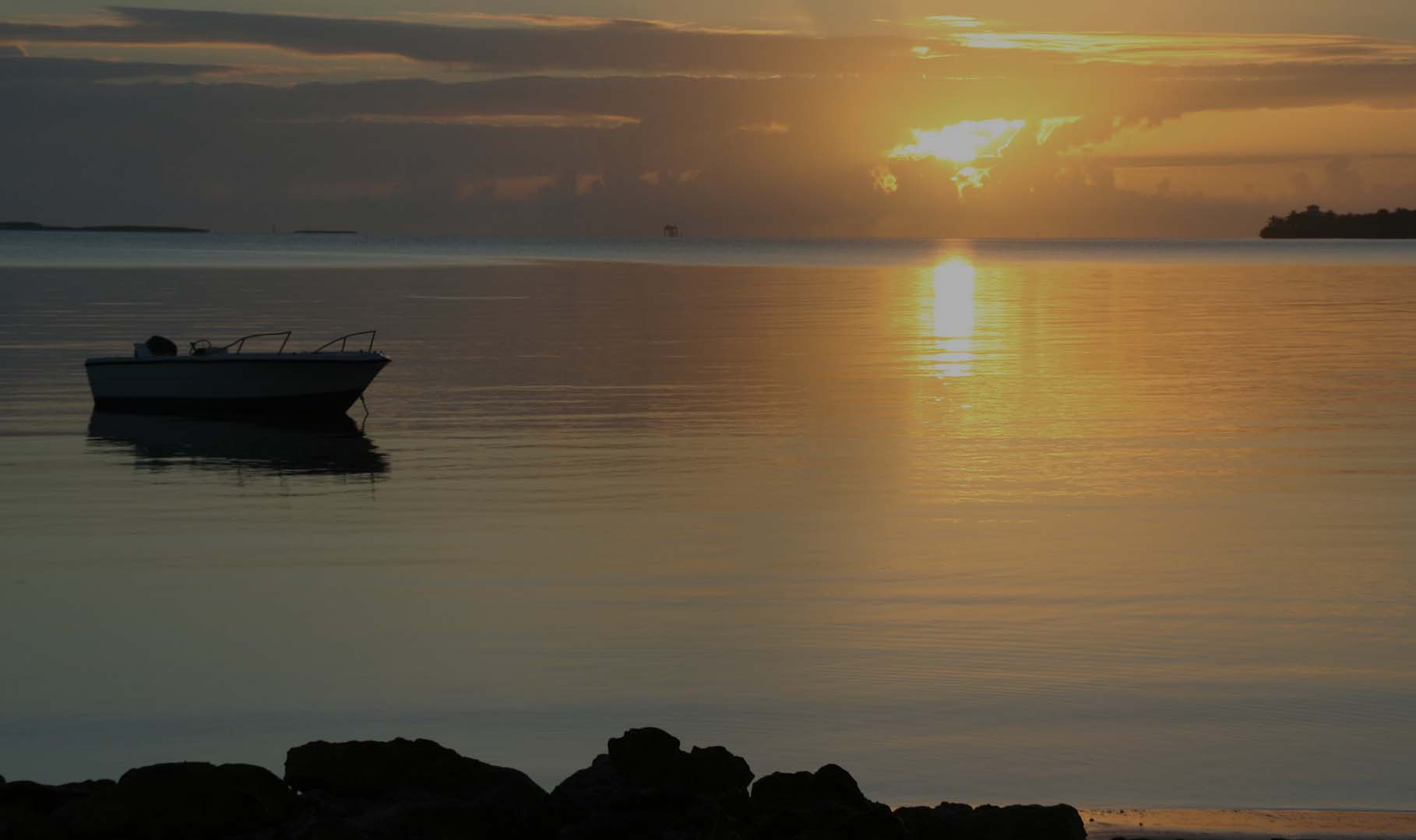 Official Small Hope Bay Foundation Calendar